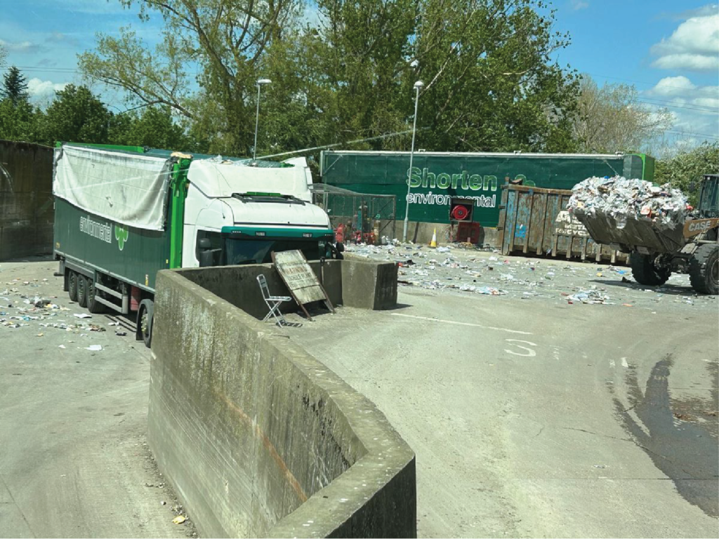 Walking Floor Trailers – Shorten Environmental Ltd